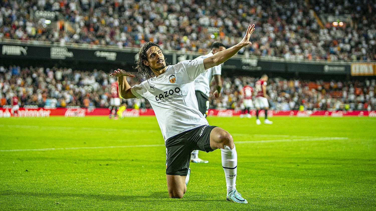 El arco de Cavani sigue a pleno rendimiento - Valencia CF