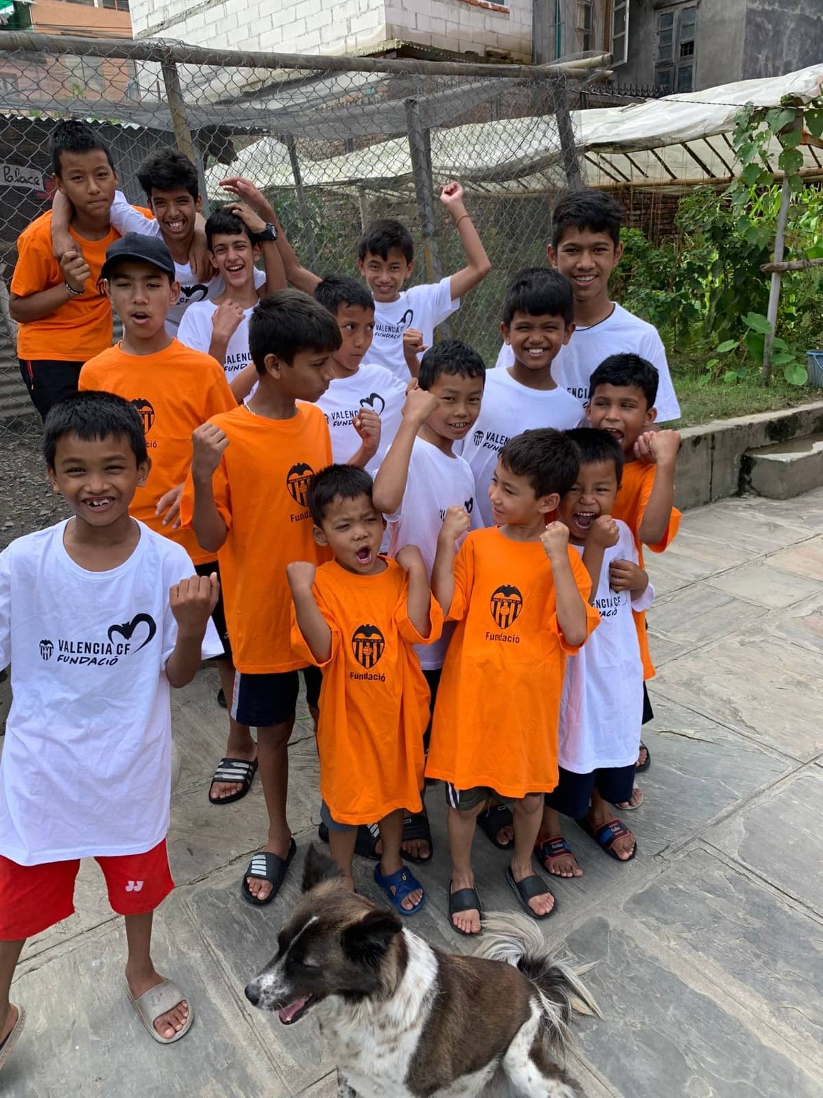 VCF Foundation and Dream Nepal collaborate for children - Valencia CF