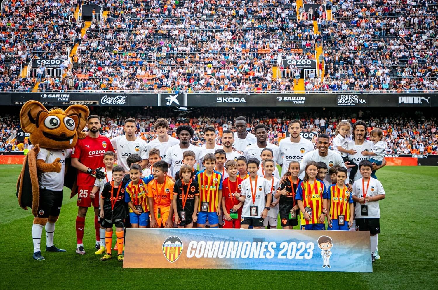 Un día inolvidable para los que celebran su primera comunión más ...