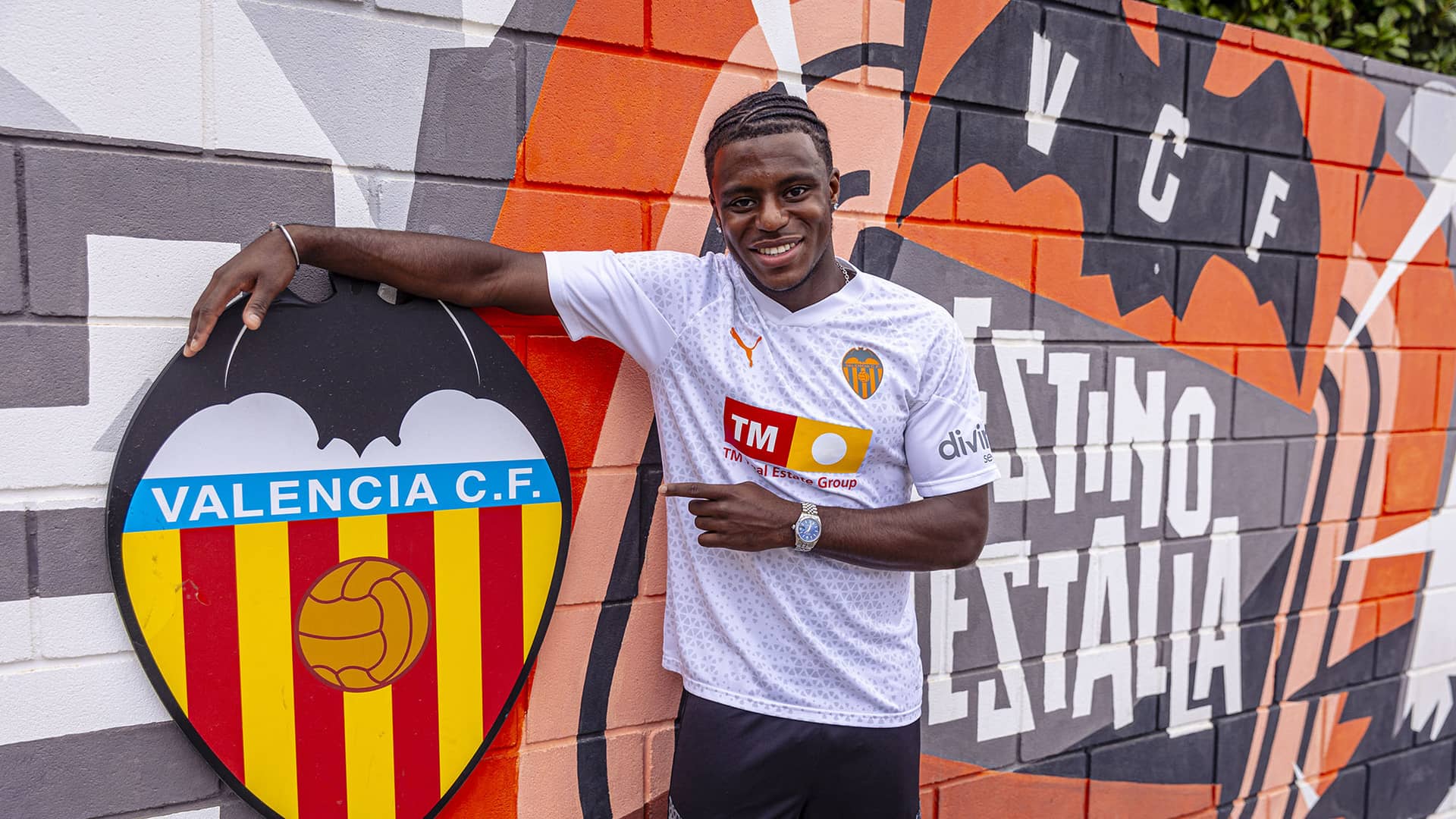 La Academia VCF incorpora a Declan Frith para el VCF Mestalla - Valencia CF