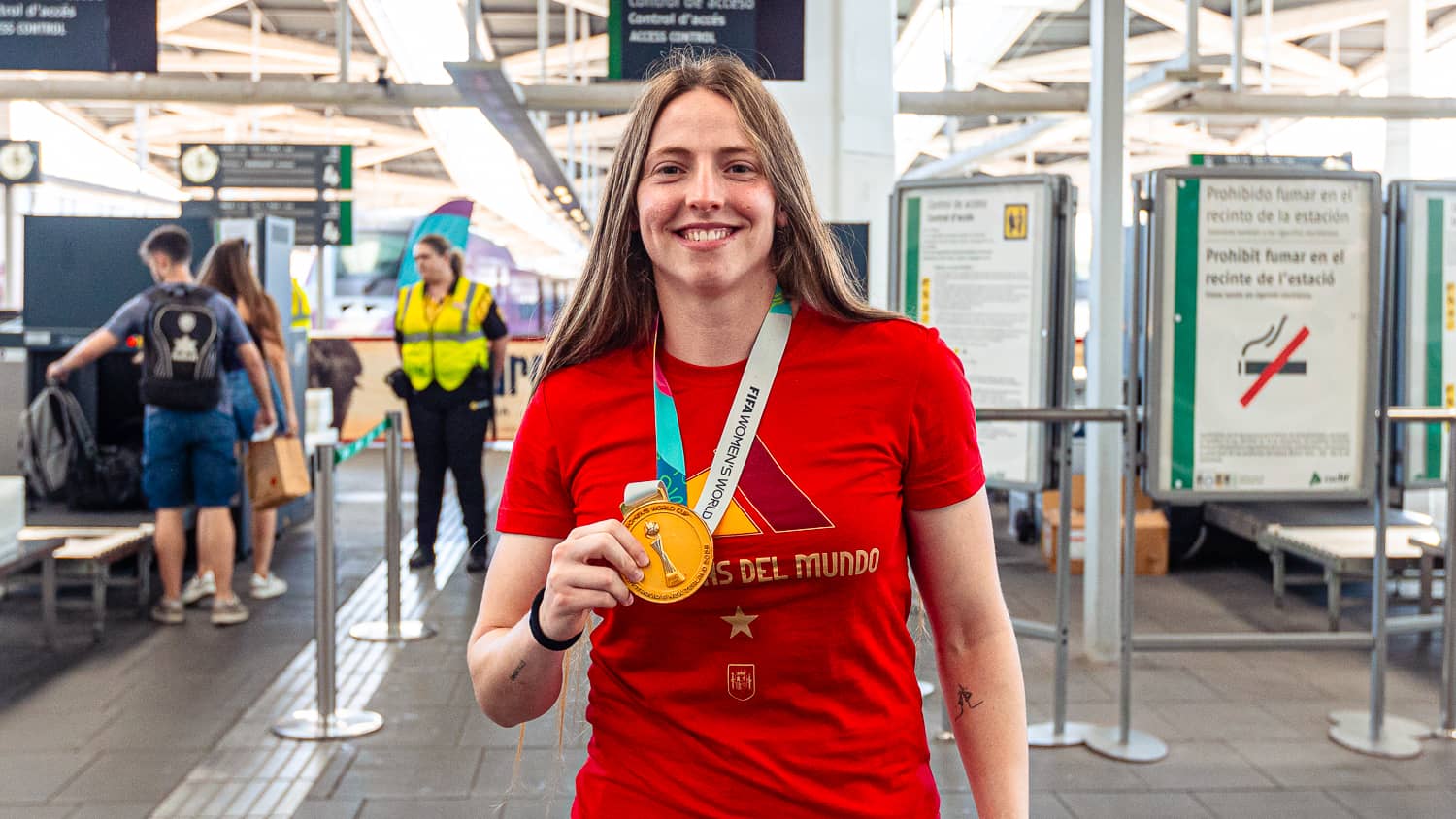 Enith Salón: "I tell youngsters to dream big because dreams come true ...