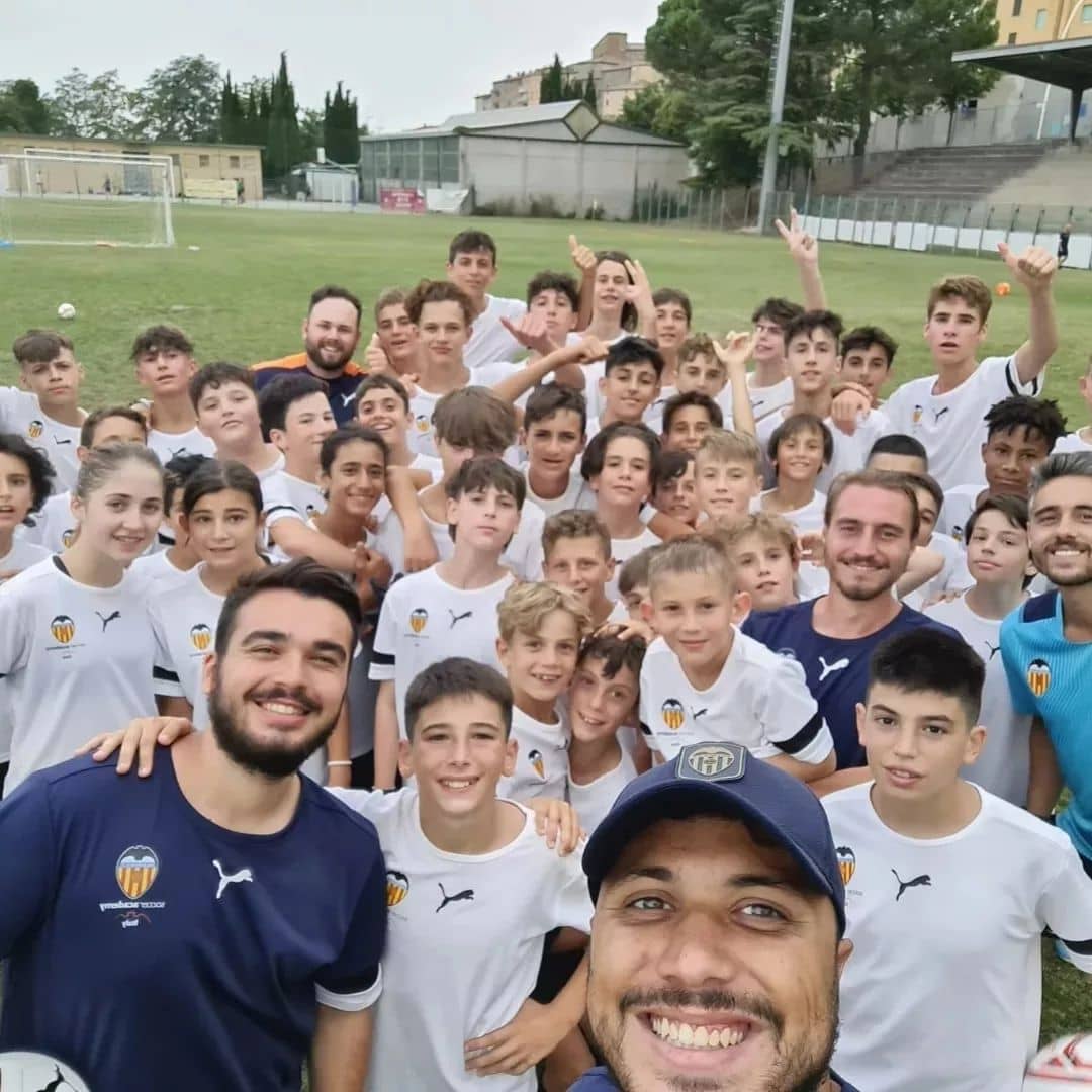 Gattuso shows support for Valencia CF Camps in Italy - Valencia CF