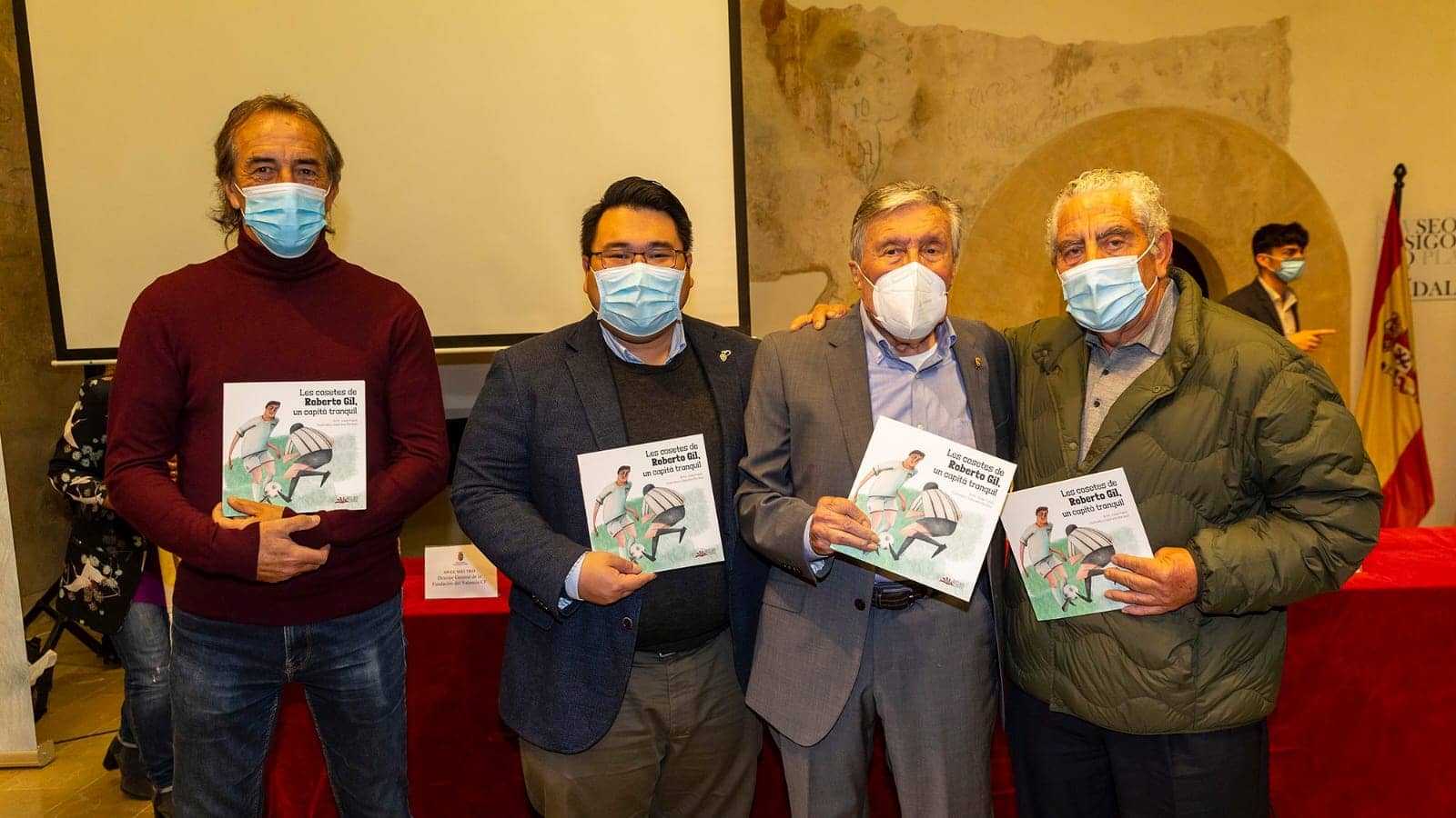 Roberto Gil book presented in Riba-Roja - Valencia CF