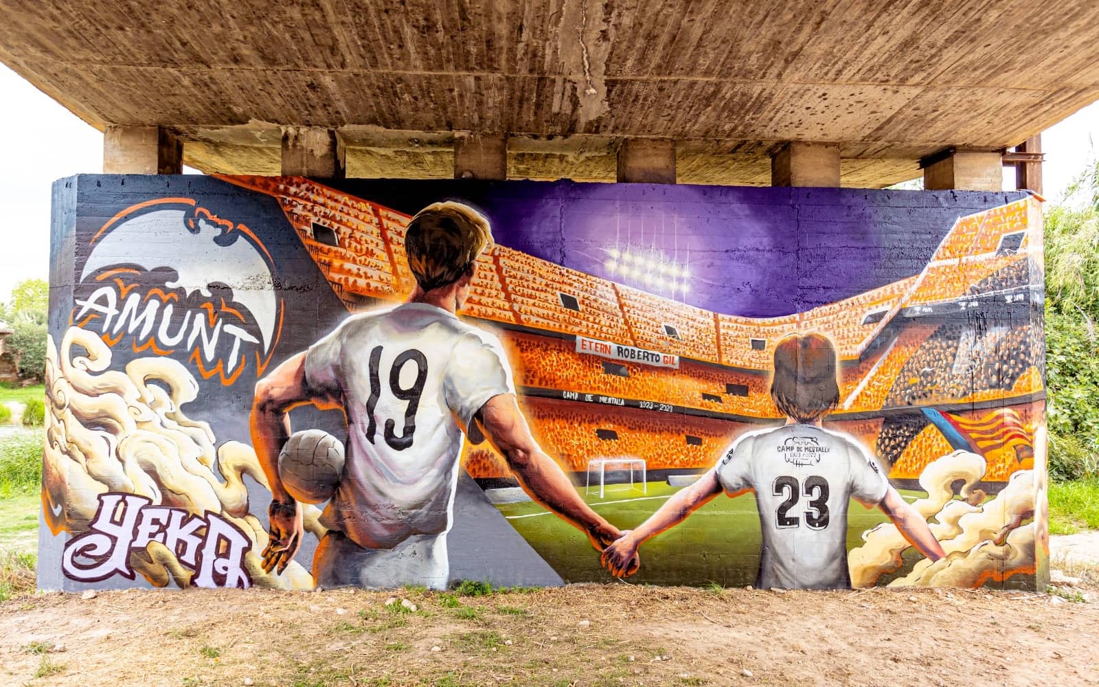 Sentiment etern en la Ruta de Arte Urbano del Valencia CF en Riba-roja ...
