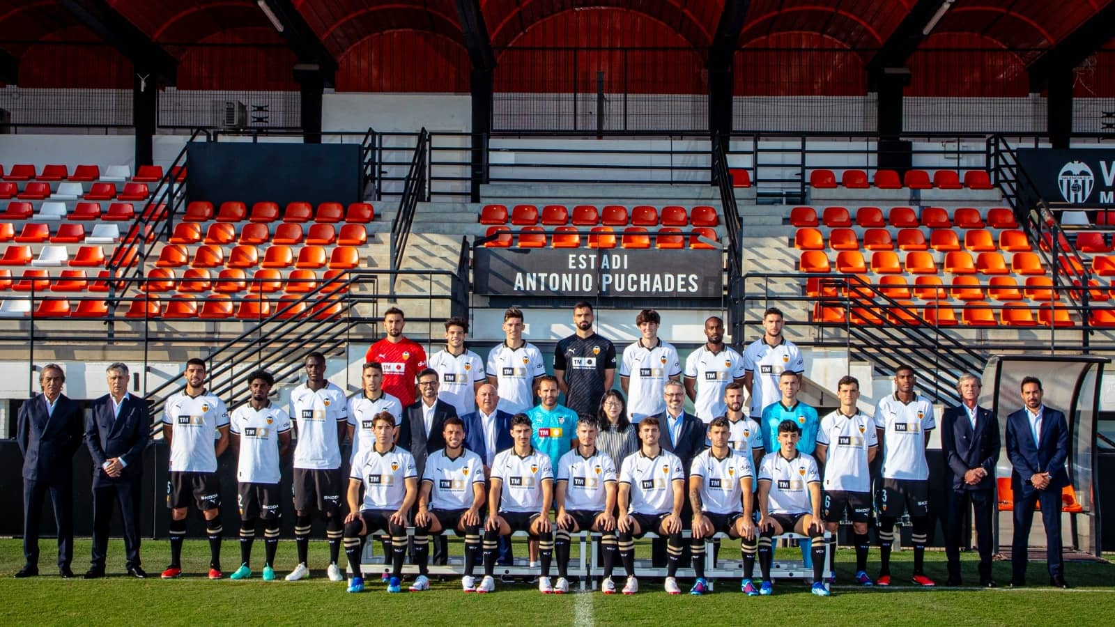 Así se hizo la foto oficial del Valencia CF 2023-2024 - Valencia CF