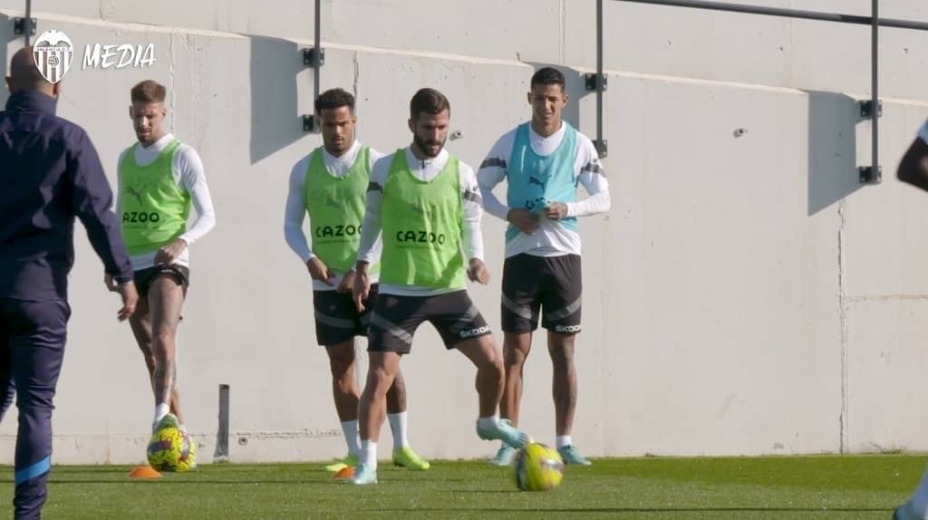 The captain is back! - Valencia CF