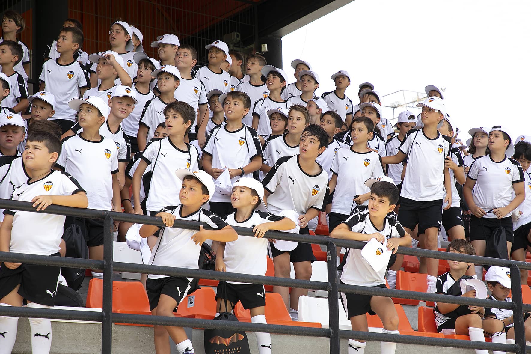 Children from 19 countries participate in latest VCF Campus - Valencia CF