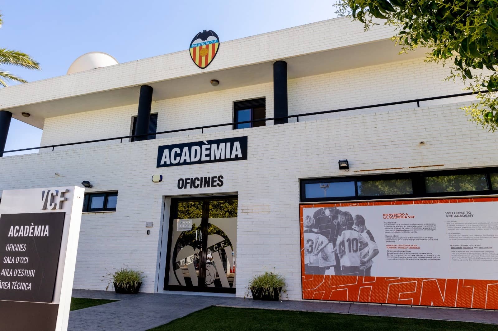 Representación de la Academia VCF con España Sub-16 - Valencia CF