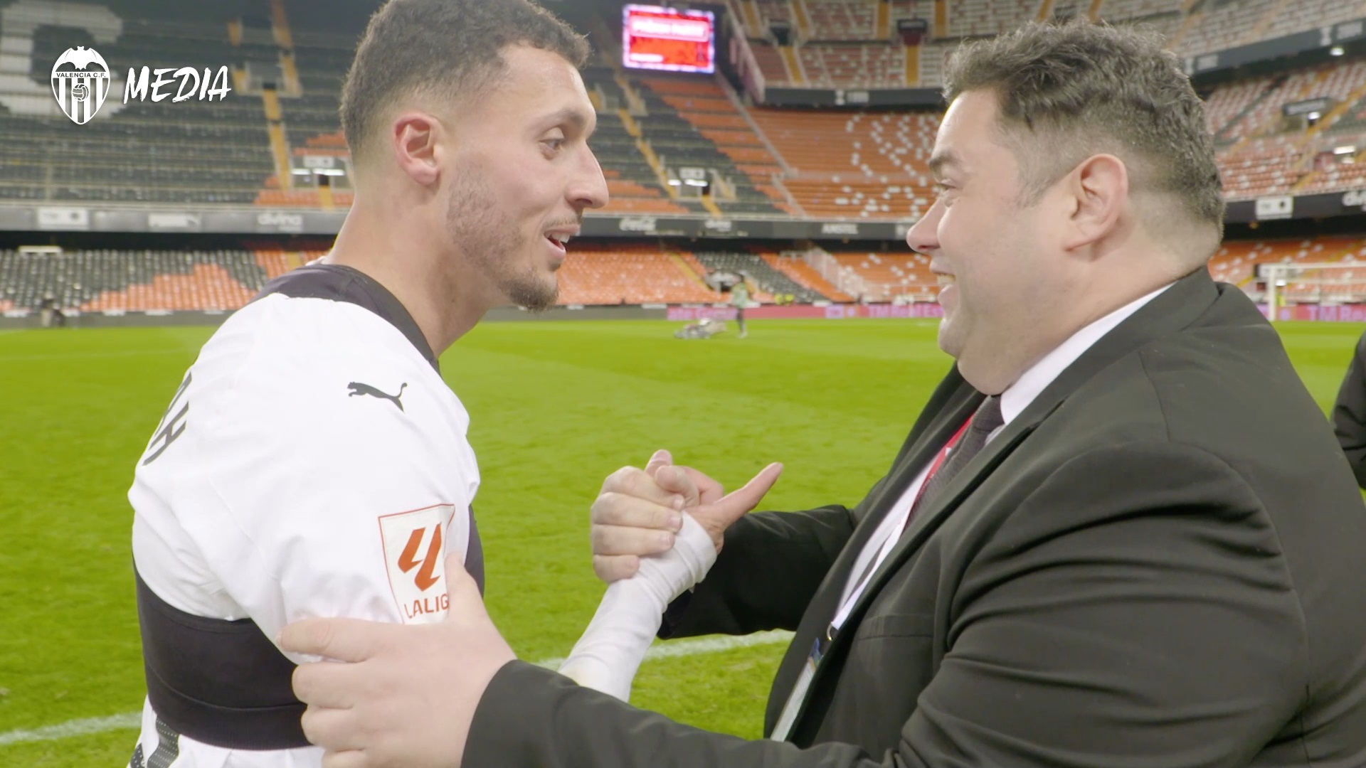 Achraf Ben Ayad participa en la cobertura especial del Valencia CF – Real Madrid en las redes ...