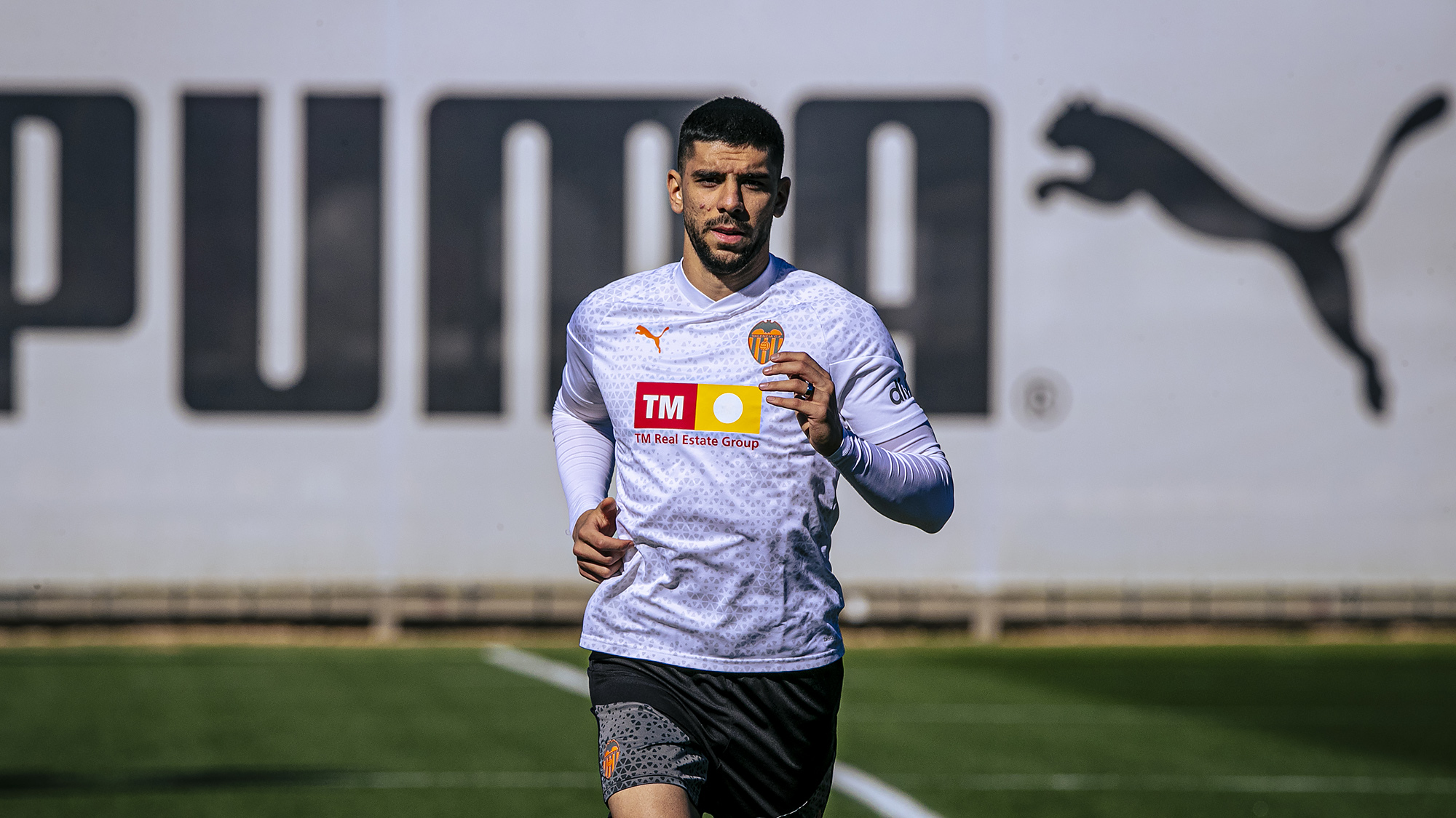 Cenk: “Volem mantindre esta solidesa defensiva” - Valencia CF