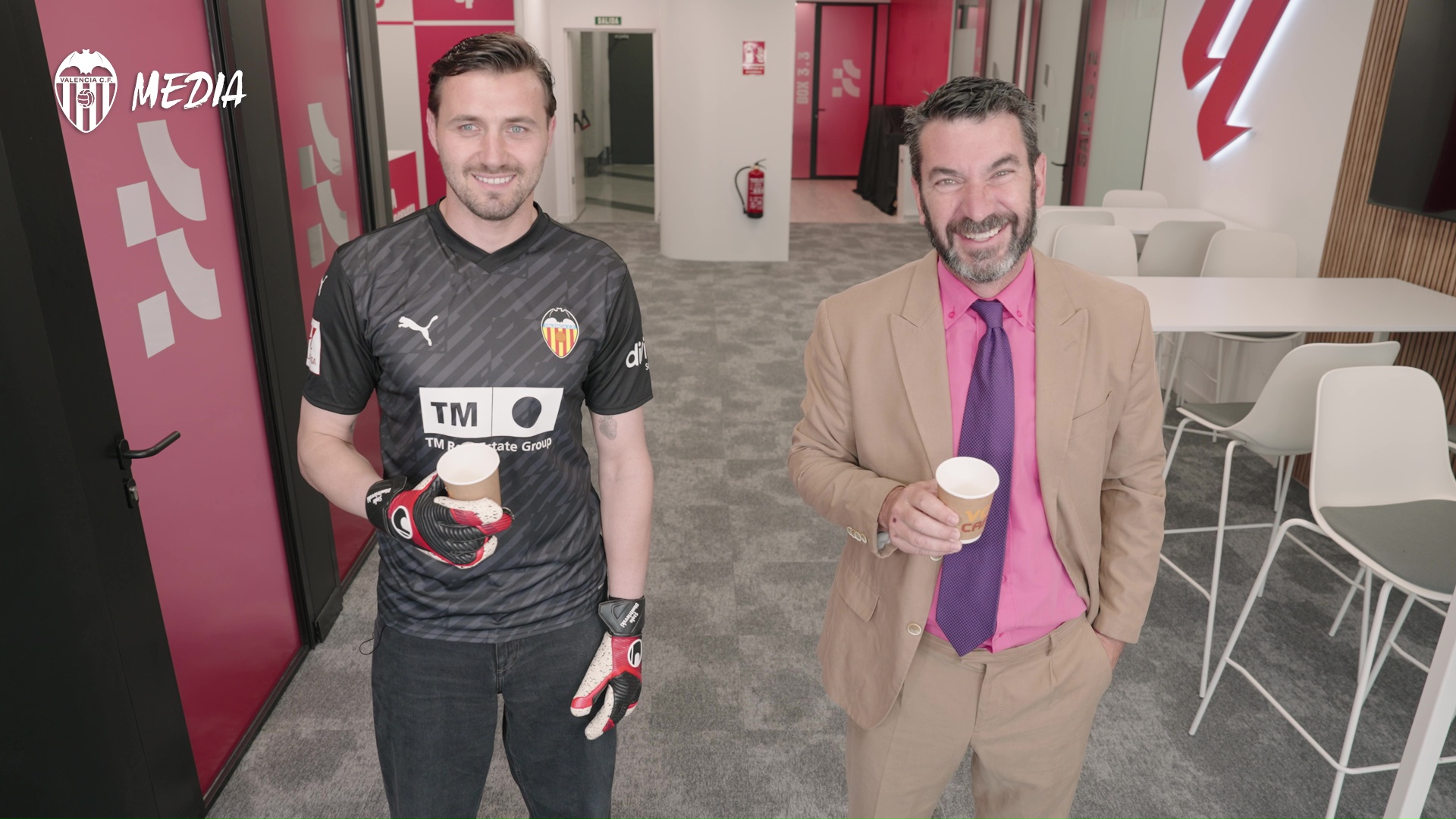 Hay un nuevo portero en la oficina - Valencia CF