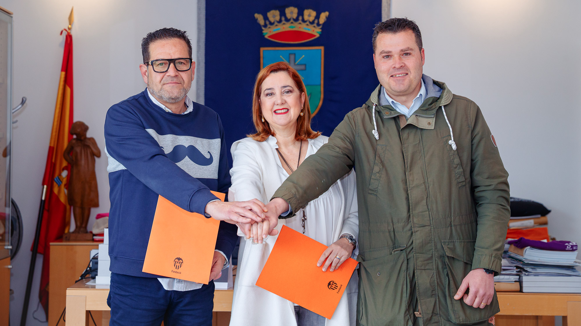 El Valencia CF y la Fundació VCF reconstruirán el campo de fútbol del ...