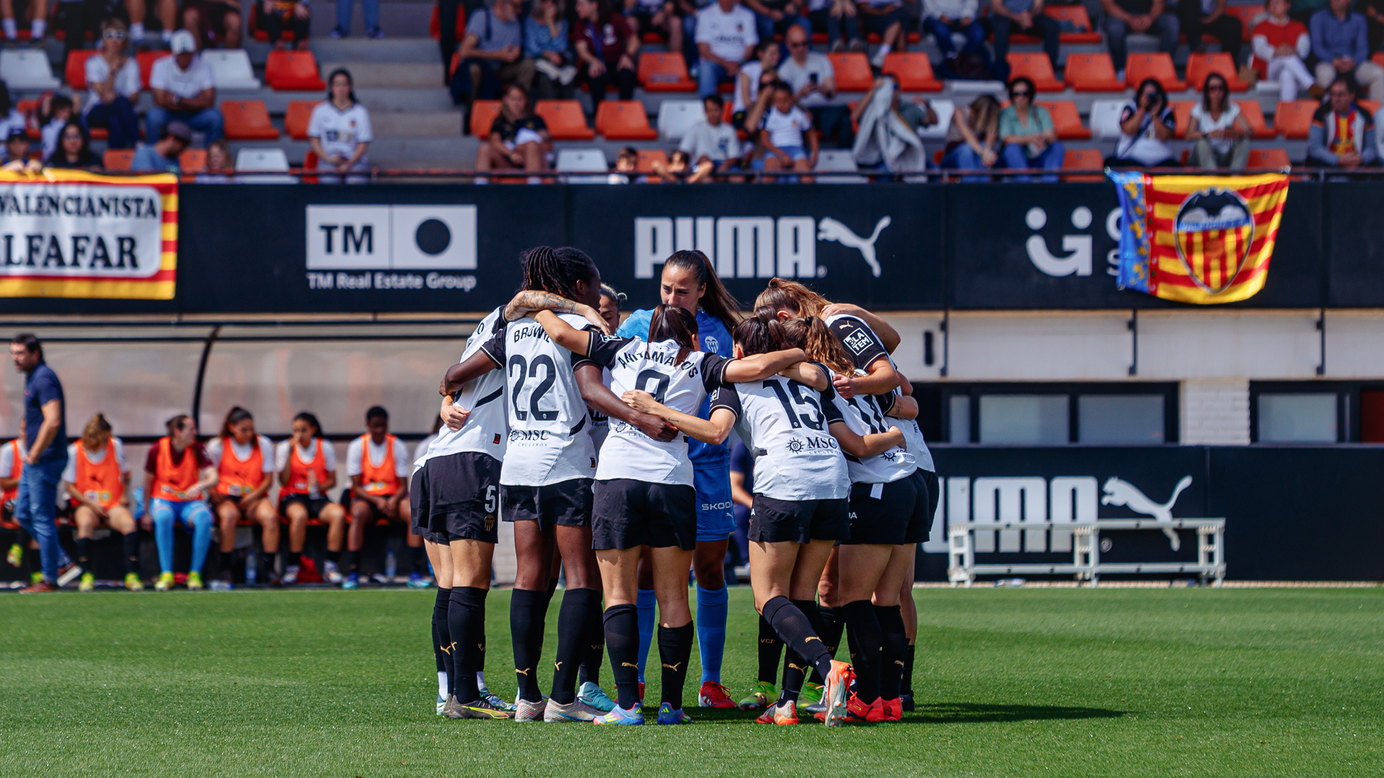 PREVIA J29 LIGA F · El Valencia CF Femenino, con fe y sin dudas contra el FC Levante Badalona ...
