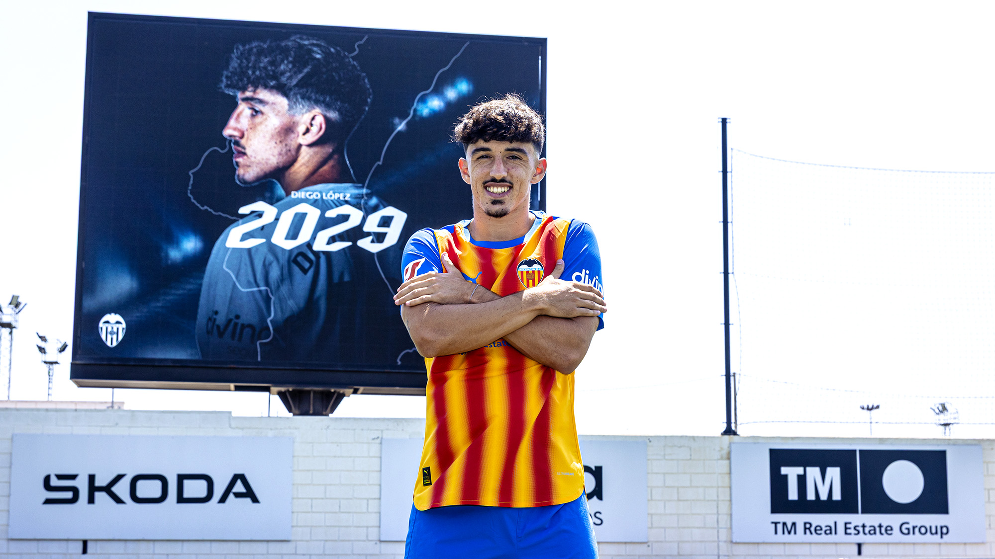 Diego López, among the youngest Valencia CF players to reach 15 goals ...