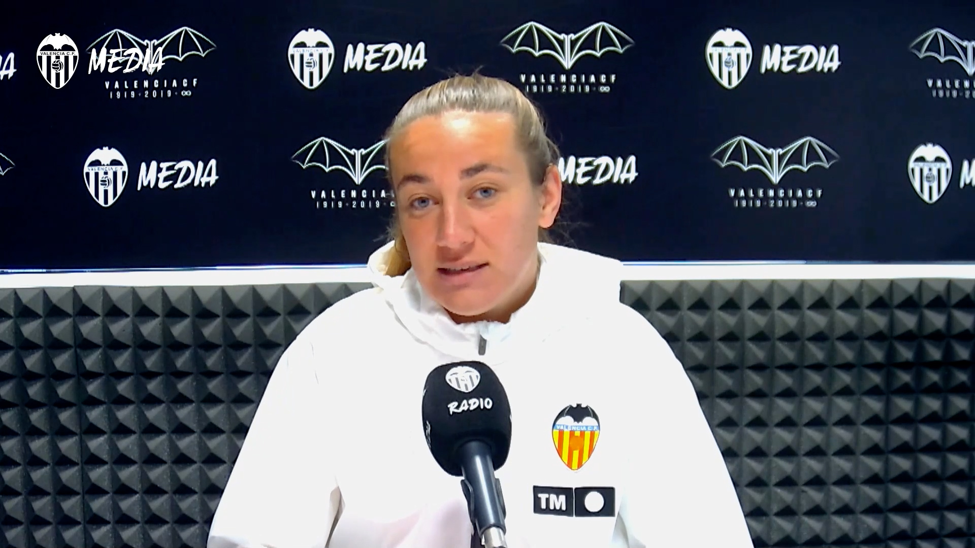 YASMIN MRABET, AL PROGRAMA 'SENTIMENT VCF', DE VCF MEDIA RADIO ...