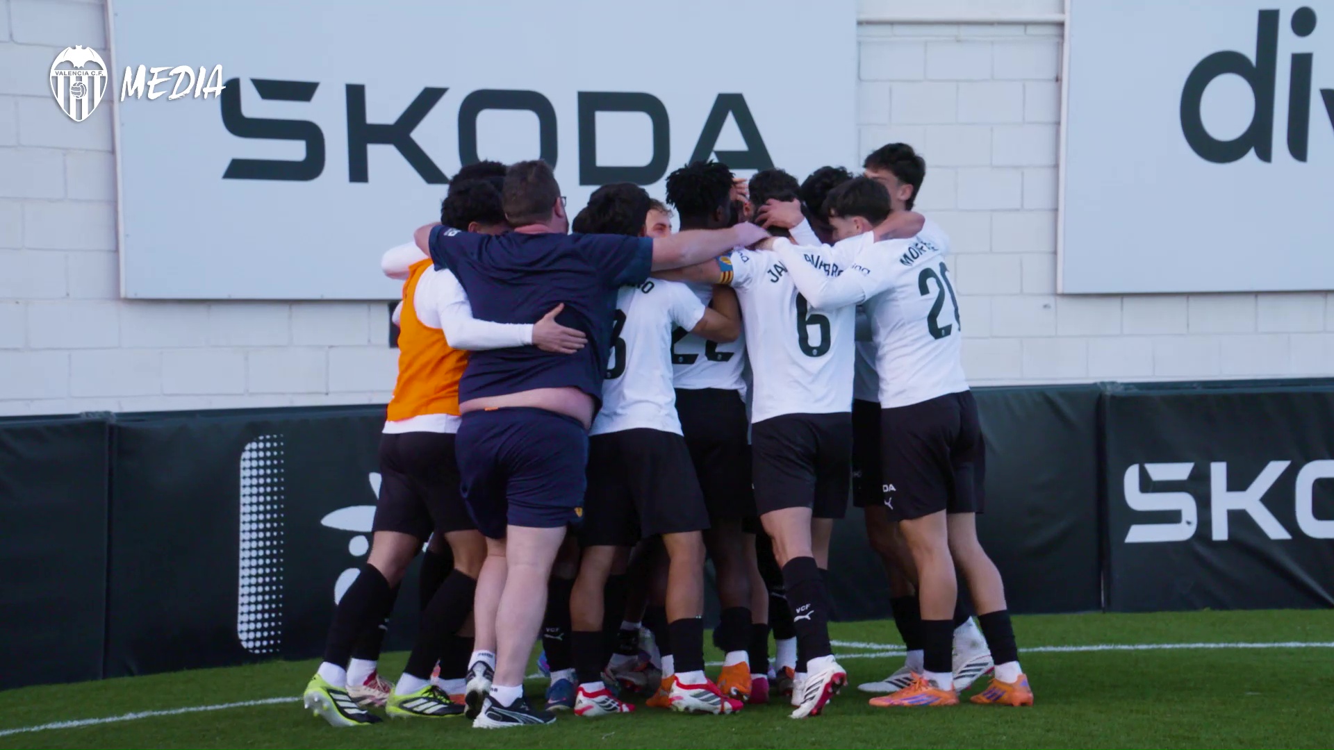 INSIDE | VCF MESTALLA - CD ALCOYANO - Valencia CF